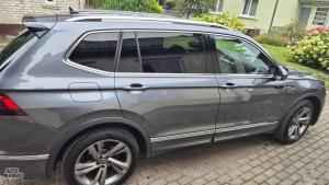 Серый Фольксваген Tiguan Allspace 2022 в Каунас, объемом двигателя 2.00 л и пробегом 173 тыс. км за 25700 €, фото 5 на AUTOMOTO.COM.LV