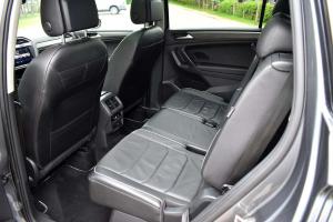 Серый Фольксваген Tiguan Allspace 2022 в Таураге, объемом двигателя 1.97 л и пробегом 230 тыс. км за 19800 €, фото 15 на AUTOMOTO.COM.LV