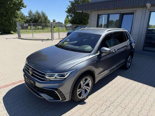 Grey Volkswagen Tiguan Allspace 2022 in Siauliai, with an engine capacity of 1.50 L and mileage of 198 thousand km for 24990 €, photo 6 on AUTOMOTO.COM.LV
