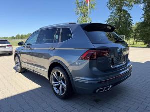Pelēks Volkswagen Tiguan Allspace 2022 Šauļi, ar dzinēja tilpumu 1.50 L un nobraukumu 198 tūkst. km par 24990 €, foto 10 vietnē AUTOMOTO.COM.LV