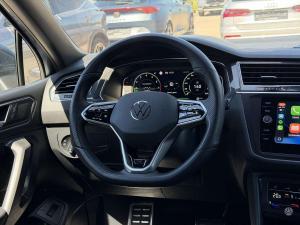 Pelēks Volkswagen Tiguan Allspace 2022 Šauļi, ar dzinēja tilpumu 1.50 L un nobraukumu 198 tūkst. km par 24990 €, foto 17 vietnē AUTOMOTO.COM.LV