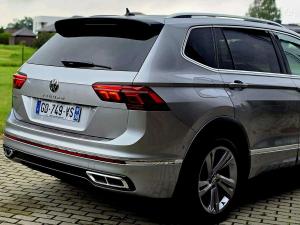 Grey Volkswagen Tiguan Allspace 2022 in Taurage, with an engine capacity of 1.97 L and mileage of 236 thousand km for 21800 €, photo 19 on AUTOMOTO.COM.LV