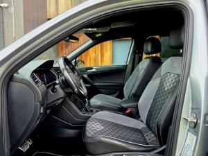 Grey Volkswagen Tiguan Allspace 2022 in Taurage, with an engine capacity of 1.97 L and mileage of 236 thousand km for 21800 €, photo 23 on AUTOMOTO.COM.LV