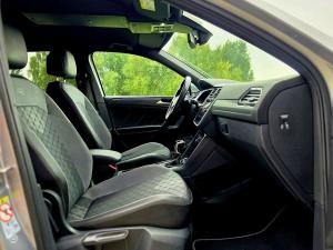 Grey Volkswagen Tiguan Allspace 2022 in Taurage, with an engine capacity of 1.97 L and mileage of 236 thousand km for 21800 €, photo 27 on AUTOMOTO.COM.LV