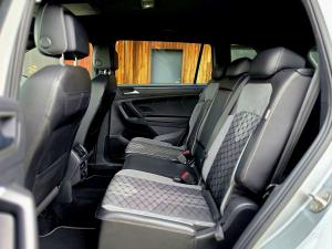 Grey Volkswagen Tiguan Allspace 2022 in Taurage, with an engine capacity of 1.97 L and mileage of 236 thousand km for 21800 €, photo 40 on AUTOMOTO.COM.LV