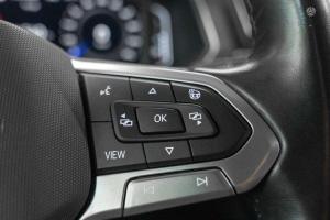 Pelēks Volkswagen Tiguan Allspace 2022 Viļņa, ar dzinēja tilpumu 2.00 L un nobraukumu 130 tūkst. km par 28900 €, foto 13 vietnē AUTOMOTO.COM.LV