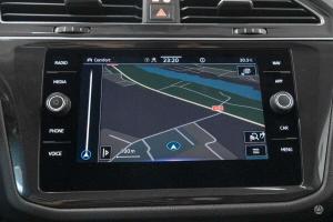 Pelēks Volkswagen Tiguan Allspace 2022 Viļņa, ar dzinēja tilpumu 2.00 L un nobraukumu 130 tūkst. km par 28900 €, foto 18 vietnē AUTOMOTO.COM.LV
