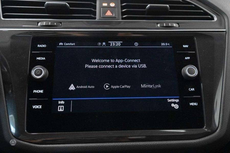Pelēks Volkswagen Tiguan Allspace 2022 Viļņa, ar dzinēja tilpumu 2.00 L un nobraukumu 130 tūkst. km par 28900 €, foto 21 vietnē AUTOMOTO.COM.LV