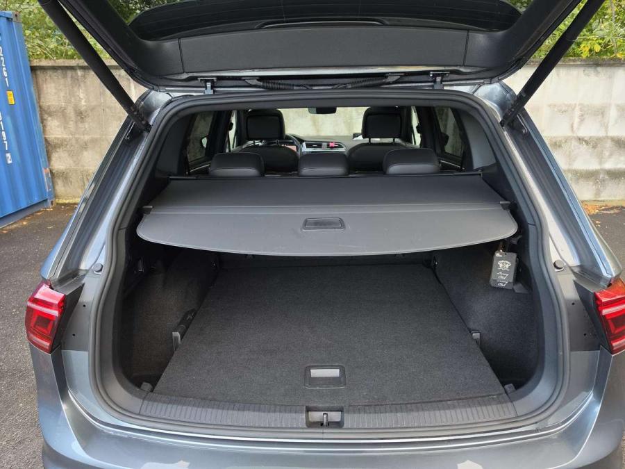 Серый Фольксваген Tiguan Allspace 2022 в Каунас, объемом двигателя 1.97 л и пробегом 141 тыс. км за 18500 €, фото 33 на AUTOMOTO.COM.LV