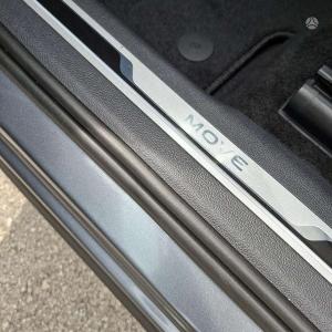 Grey Volkswagen Tiguan Allspace 2023 in Panevezys, with an engine capacity of 2.00 L and mileage of 27 thousand km for 28900 €, photo 9 on AUTOMOTO.COM.LV