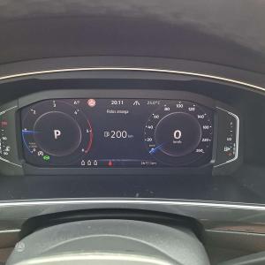 Grey Volkswagen Tiguan Allspace 2023 in Panevezys, with an engine capacity of 2.00 L and mileage of 27 thousand km for 28900 €, photo 12 on AUTOMOTO.COM.LV