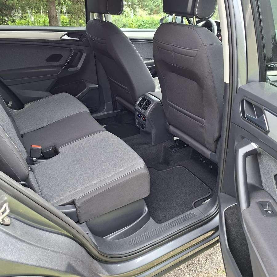 Grey Volkswagen Tiguan Allspace 2023 in Panevezys, with an engine capacity of 2.00 L and mileage of 27 thousand km for 28900 €, photo 18 on AUTOMOTO.COM.LV