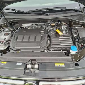 Grey Volkswagen Tiguan Allspace 2023 in Panevezys, with an engine capacity of 2.00 L and mileage of 27 thousand km for 28900 €, photo 23 on AUTOMOTO.COM.LV