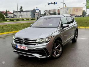 Grey Volkswagen Tiguan Allspace 2023 in Taurage, with an engine capacity of 2.00 L and mileage of 200 thousand km for 23300 €, photo  on AUTOMOTO.COM.LV