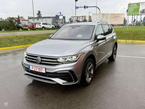 Pelēks Volkswagen Tiguan Allspace 2023 Tauragė, ar dzinēja tilpumu 2.00 L un nobraukumu 200 tūkst. km par 23300 €, foto 3 vietnē AUTOMOTO.COM.LV