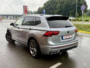 Pelēks Volkswagen Tiguan Allspace 2023 Tauragė, ar dzinēja tilpumu 2.00 L un nobraukumu 200 tūkst. km par 23300 €, foto 10 vietnē AUTOMOTO.COM.LV