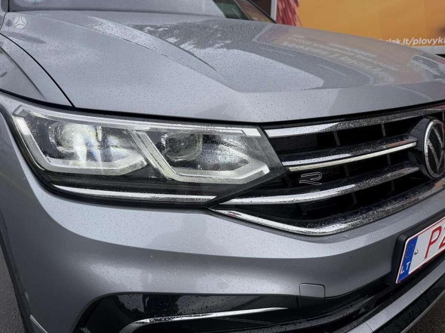 Pelēks Volkswagen Tiguan Allspace 2023 Tauragė, ar dzinēja tilpumu 2.00 L un nobraukumu 200 tūkst. km par 23300 €, foto 13 vietnē AUTOMOTO.COM.LV