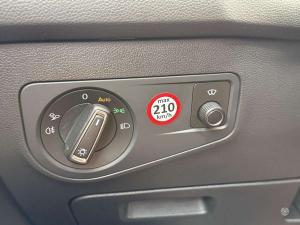 Pelēks Volkswagen Tiguan Allspace 2023 Tauragė, ar dzinēja tilpumu 2.00 L un nobraukumu 200 tūkst. km par 23300 €, foto 22 vietnē AUTOMOTO.COM.LV