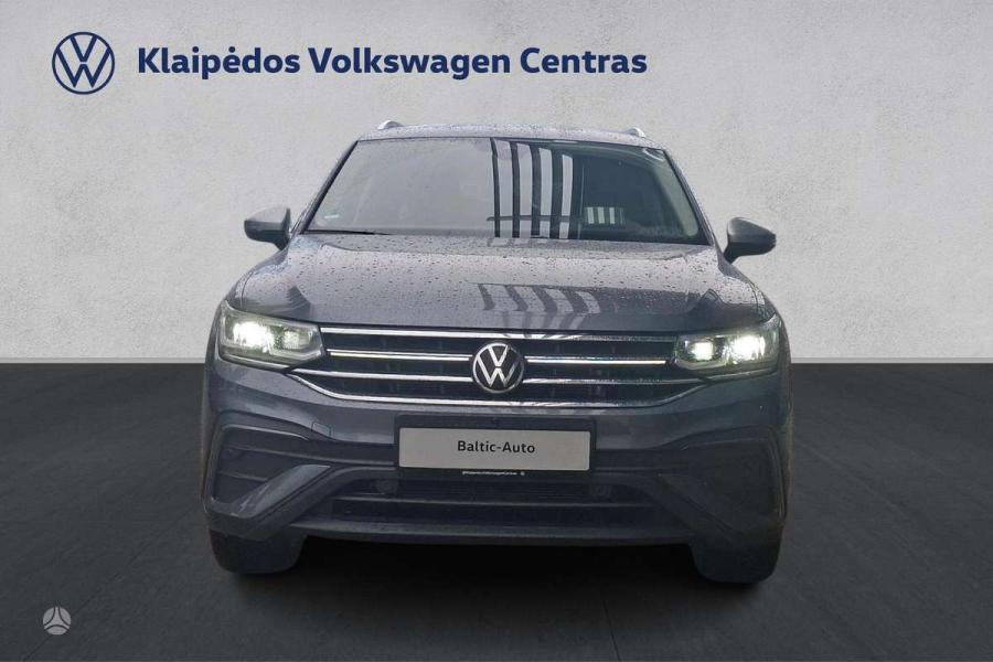Серый Фольксваген Tiguan Allspace 2023 в Клайпеда, объемом двигателя 1.50 л и пробегом 84 тыс. км за 27900 €, фото 3 на AUTOMOTO.COM.LV