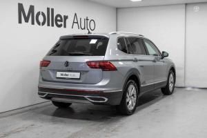 Pelēks Volkswagen Tiguan Allspace 2024 Viļņa, ar dzinēja tilpumu 1.50 L un nobraukumu 47 tūkst. km par 31900 €, foto 4 vietnē AUTOMOTO.COM.LV