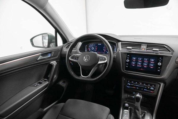 Серый Фольксваген Tiguan Allspace 2024 в Вильнюс, объемом двигателя 1.50 л и пробегом 62 тыс. км за 30600 €, фото 10 на AUTOMOTO.COM.LV