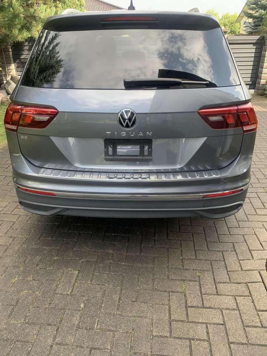 Pelēks Volkswagen Tiguan Allspace 2024 Kauņa, ar dzinēja tilpumu 2.00 L un nobraukumu 16 tūkst. km par 22400 €, foto 5 vietnē AUTOMOTO.COM.LV
