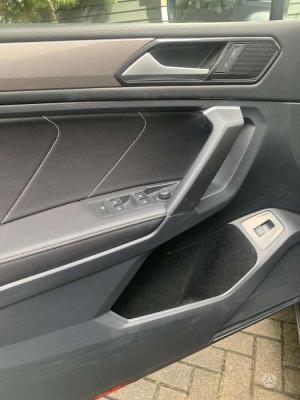 Pelēks Volkswagen Tiguan Allspace 2024 Kauņa, ar dzinēja tilpumu 2.00 L un nobraukumu 16 tūkst. km par 22400 €, foto 9 vietnē AUTOMOTO.COM.LV