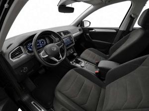 Pelēks Volkswagen Tiguan Allspace 2025 Kauņa, ar dzinēja tilpumu 1.98 L un nobraukumu 46 tūkst. km par 33900 €, foto 8 vietnē AUTOMOTO.COM.LV