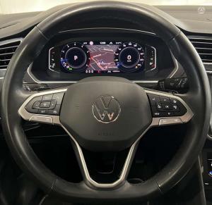 Pelēks Volkswagen Tiguan Allspace 2025 Kauņa, ar dzinēja tilpumu 1.98 L un nobraukumu 46 tūkst. km par 33900 €, foto 9 vietnē AUTOMOTO.COM.LV