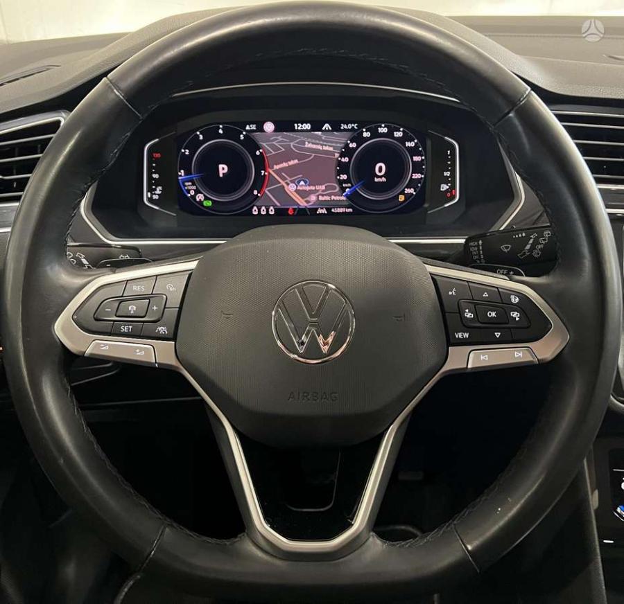 Pelēks Volkswagen Tiguan Allspace 2025 Kauņa, ar dzinēja tilpumu 1.98 L un nobraukumu 46 tūkst. km par 33900 €, foto 9 vietnē AUTOMOTO.COM.LV