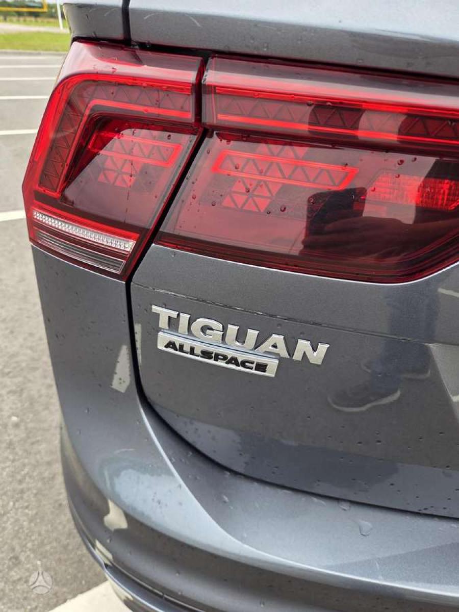 Серый Фольксваген Tiguan Allspace 2021 в Клайпеда, объемом двигателя 2.00 л и пробегом 92 тыс. км за 23900 €, фото 17 на AUTOMOTO.COM.LV