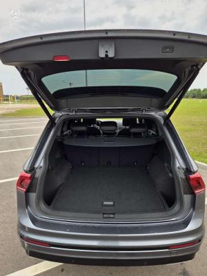 Серый Фольксваген Tiguan Allspace 2021 в Клайпеда, объемом двигателя 2.00 л и пробегом 92 тыс. км за 23900 €, фото 22 на AUTOMOTO.COM.LV