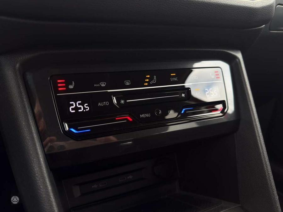 Sarkans Volkswagen Tiguan Allspace 2023 Kauņa, ar dzinēja tilpumu 1.50 L un nobraukumu 105 tūkst. km par 26999 €, foto 17 vietnē AUTOMOTO.COM.LV