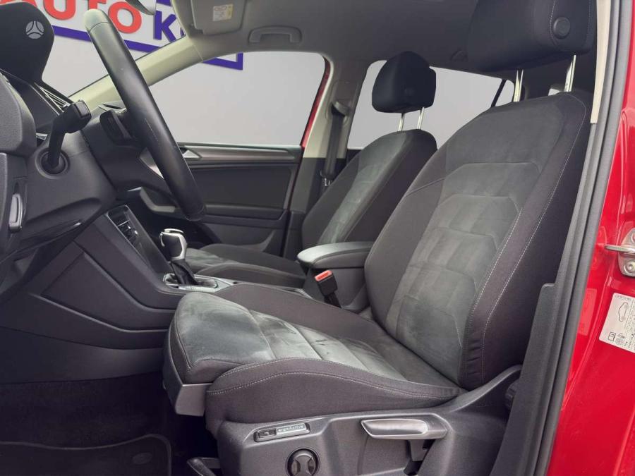 Sarkans Volkswagen Tiguan Allspace 2023 Kauņa, ar dzinēja tilpumu 1.50 L un nobraukumu 105 tūkst. km par 26999 €, foto 15 vietnē AUTOMOTO.COM.LV