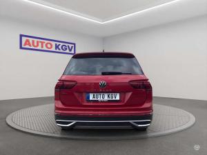 Красный Фольксваген Tiguan Allspace 2023 в Каунас, объемом двигателя 1.50 л и пробегом 105 тыс. км за 26999 €, фото 5 на AUTOMOTO.COM.LV