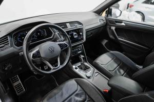 Volkswagen Tiguan Allspace 2023 in Tallinn, with an engine capacity of 2.00 L and mileage of 100 thousand km for 30350 €, photo 9 on AUTOMOTO.COM.LV