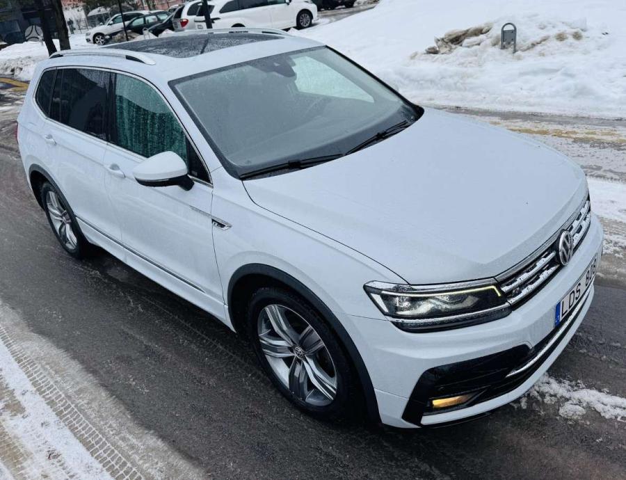 Белый Фольксваген Tiguan Allspace 2018 в Вильнюс, объемом двигателя 1.97 л и пробегом 180 тыс. км за 15950 €, фото 11 на AUTOMOTO.COM.LV