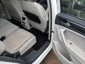 Balts Volkswagen Tiguan Allspace 2018 Utena, ar dzinēja tilpumu 2.00 L un nobraukumu 137 tūkst. km par 17000 €, foto 8 vietnē AUTOMOTO.COM.LV