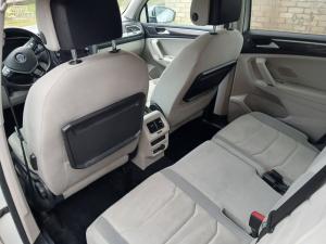 Balts Volkswagen Tiguan Allspace 2018 Utena, ar dzinēja tilpumu 2.00 L un nobraukumu 137 tūkst. km par 17000 €, foto 16 vietnē AUTOMOTO.COM.LV