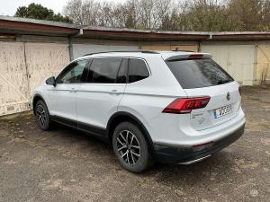 Balts Volkswagen Tiguan Allspace 2018 Kauņa, ar dzinēja tilpumu 1.98 L un nobraukumu 200 tūkst. km par 13999 €, foto 5 vietnē AUTOMOTO.COM.LV