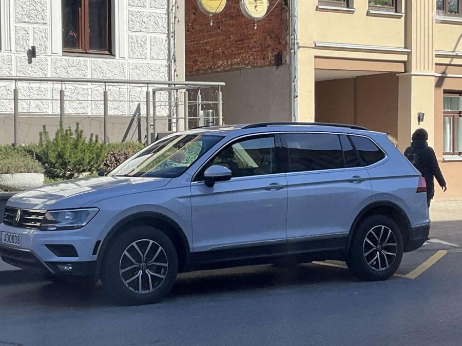 Balts Volkswagen Tiguan Allspace 2018 Kauņa, ar dzinēja tilpumu 1.98 L un nobraukumu 200 tūkst. km par 13999 €, foto 6 vietnē AUTOMOTO.COM.LV