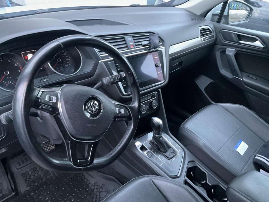 Balts Volkswagen Tiguan Allspace 2018 Kauņa, ar dzinēja tilpumu 1.98 L un nobraukumu 200 tūkst. km par 13999 €, foto 11 vietnē AUTOMOTO.COM.LV