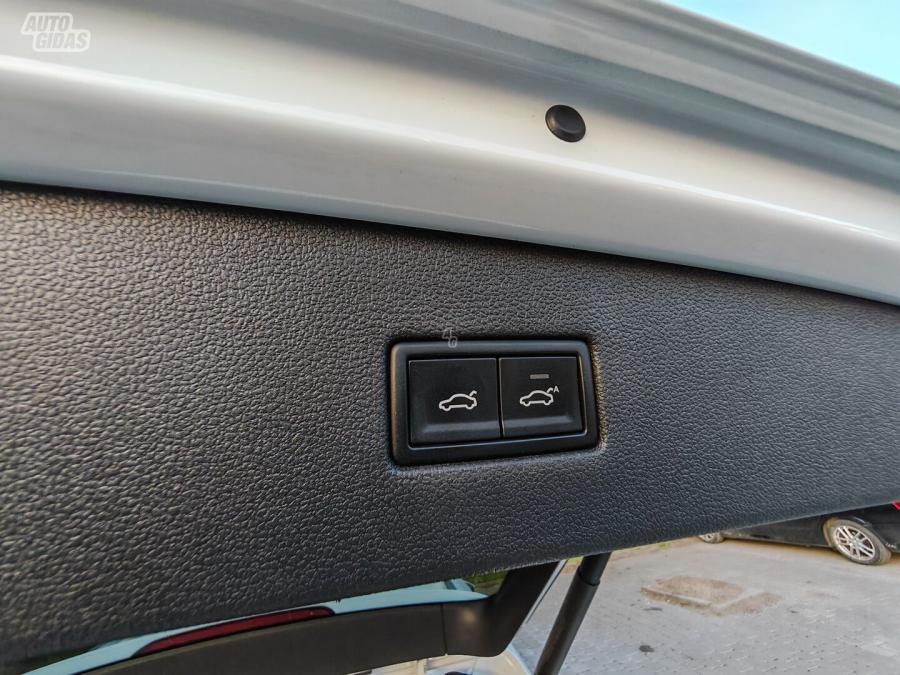 Balts Volkswagen Tiguan Allspace 2018 Kauņa, ar dzinēja tilpumu 2.00 L un nobraukumu 141 tūkst. km par 17900 €, foto 34 vietnē AUTOMOTO.COM.LV