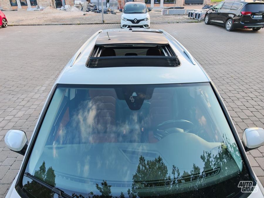 Balts Volkswagen Tiguan Allspace 2018 Kauņa, ar dzinēja tilpumu 2.00 L un nobraukumu 141 tūkst. km par 17900 €, foto 35 vietnē AUTOMOTO.COM.LV