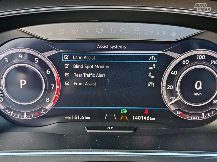 White Volkswagen Tiguan Allspace 2018 in Kaunas, with an engine capacity of 2.00 L and mileage of 145 thousand km for 17400 €, photo 26 on AUTOMOTO.COM.LV