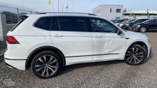Volkswagen Tiguan Allspace 2018 Marijampole vietnē Balts Volkswagen Tiguan Allspace 2018 Marijampole, ar dzinēja tilpumu 2.00 L un nobraukumu 218 tūkst. km par 16250 €, foto 9 vietnē AUTOMOTO.COM.LV