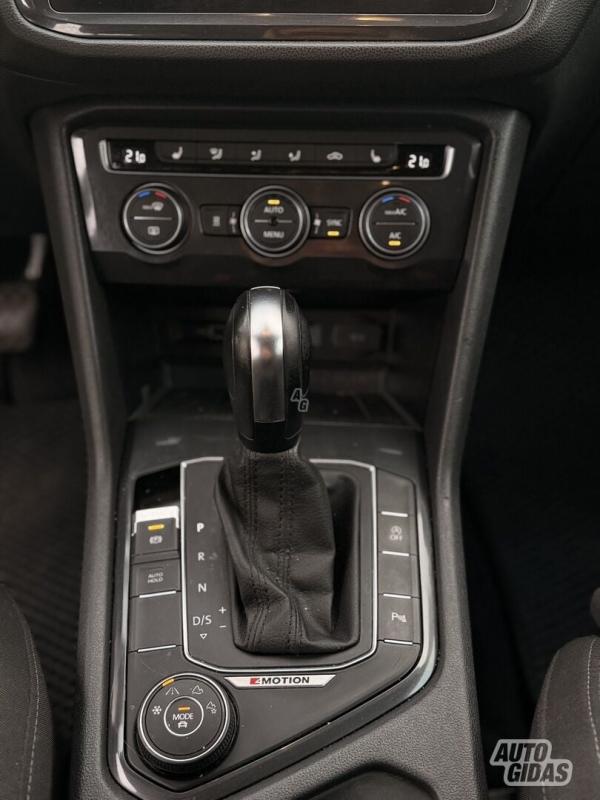 Белый Фольксваген Tiguan Allspace 2019 в Каунас, объемом двигателя 2.00 л и пробегом 282 тыс. км за 14900 €, фото 7 на AUTOMOTO.COM.LV