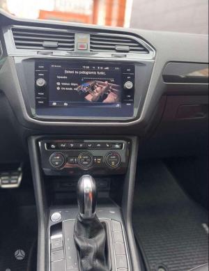 Balts Volkswagen Tiguan Allspace 2019 Viļņa, ar dzinēja tilpumu 2.00 L un nobraukumu 167 tūkst. km par 18900 €, foto 10 vietnē AUTOMOTO.COM.LV
