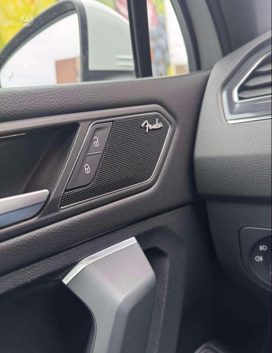 Balts Volkswagen Tiguan Allspace 2019 Viļņa, ar dzinēja tilpumu 2.00 L un nobraukumu 167 tūkst. km par 18900 €, foto 12 vietnē AUTOMOTO.COM.LV