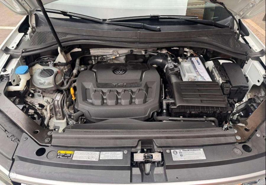 Balts Volkswagen Tiguan Allspace 2019 Viļņa, ar dzinēja tilpumu 2.00 L un nobraukumu 167 tūkst. km par 18900 €, foto 15 vietnē AUTOMOTO.COM.LV